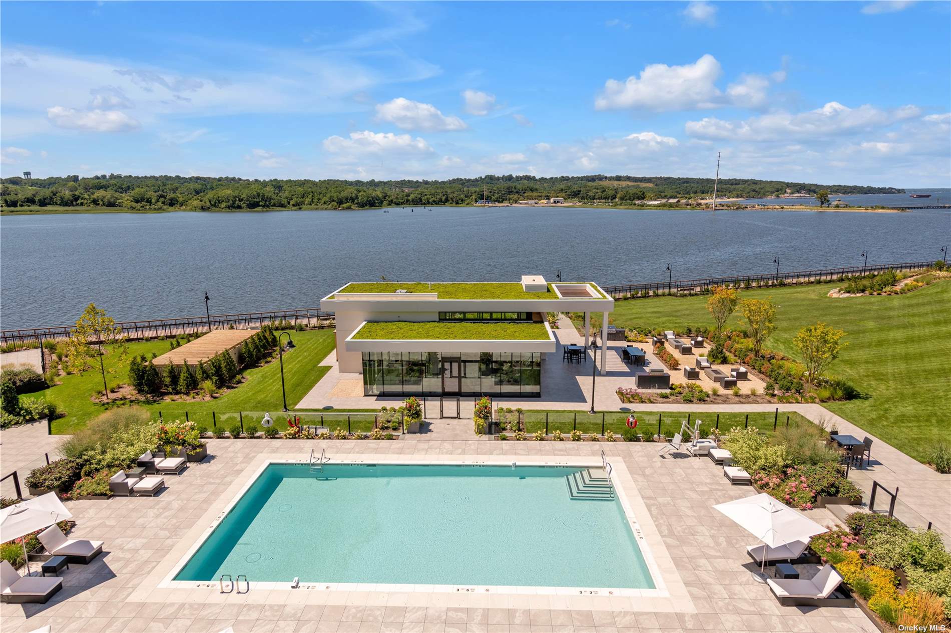 售$199万9 - 10 Shore Road #109, 长岛 Glenwood Landing , NY 11547 | MLS ...