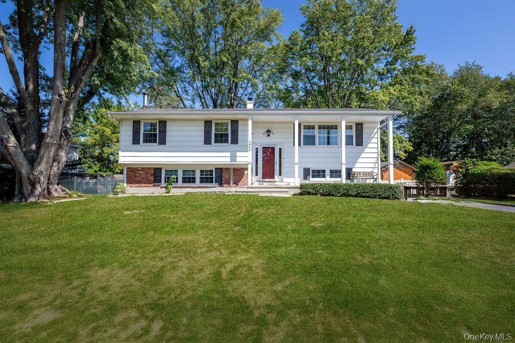$699,000 CONTRACT - 2944 Saddle Ridge Drive, Yorktown Heights , NY ...